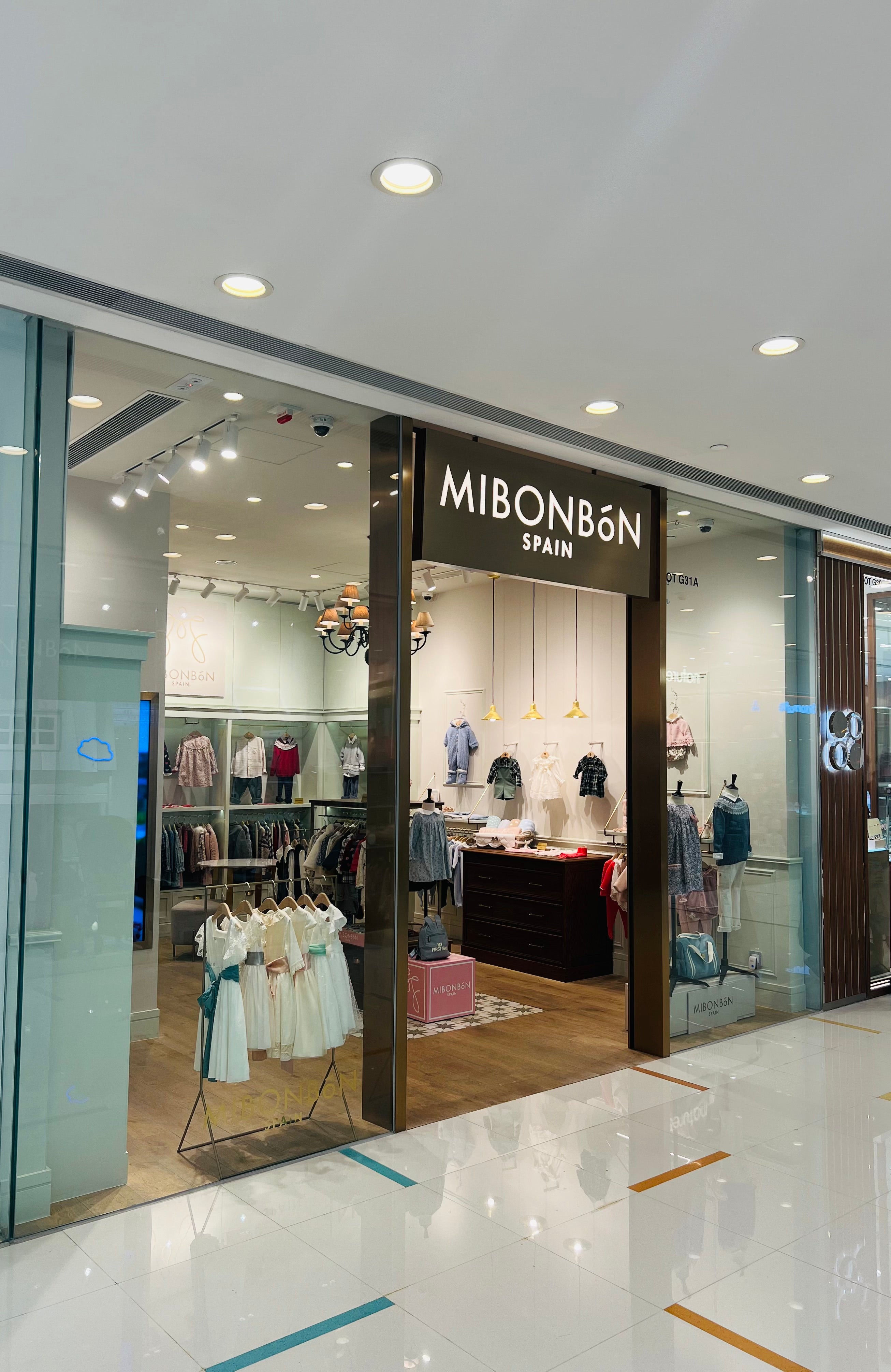 OUR STORES – MIBONBóN